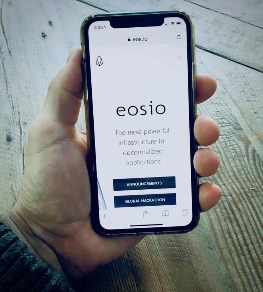 Is EOS The IOS Of Blockchain? | Crowdfund Insider