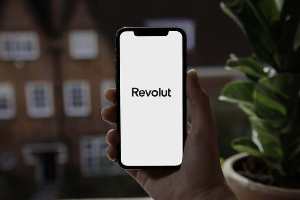 Revolut Now Offers All In One Payroll Solution In The UK | Crowdfund ...
