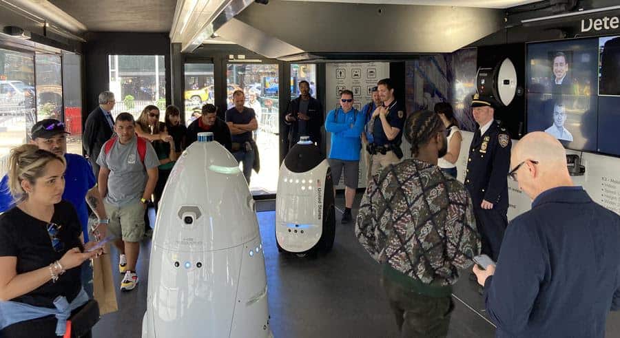 Crowdfunded Company Knightscope Sells Security Robots To New York City ...